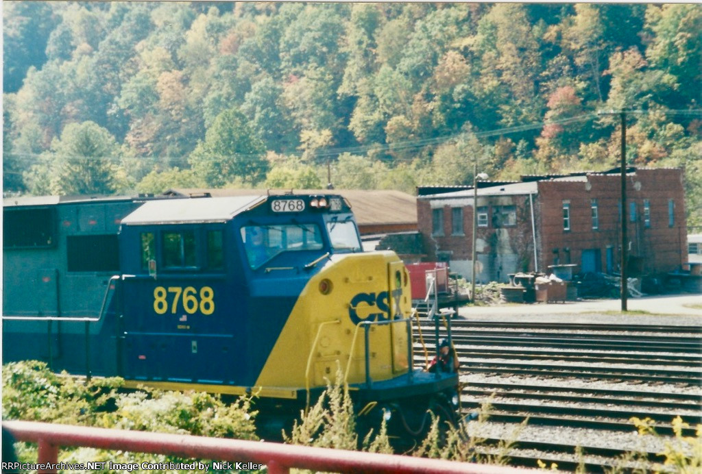CSX 8768